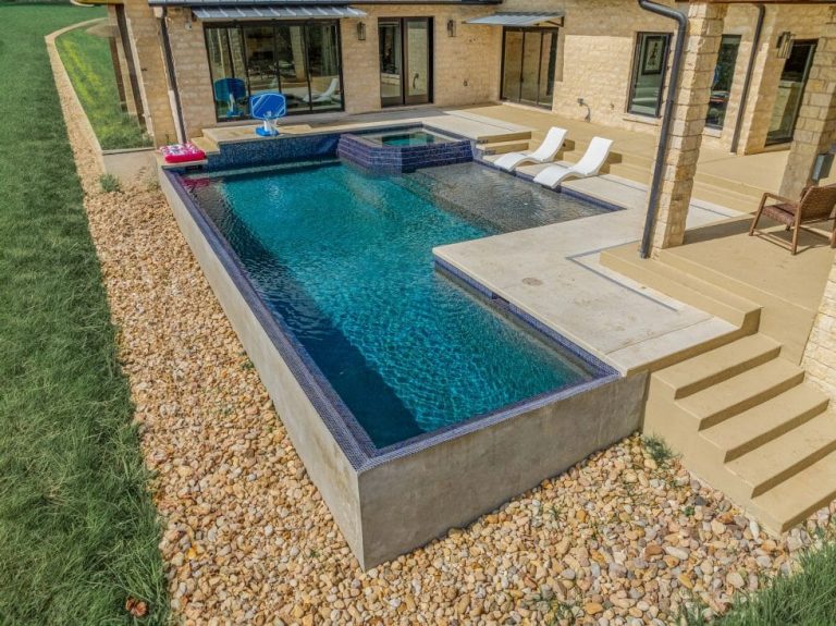 Innovative Pool Designs to Elevate Your Backyard Experience - Crispme