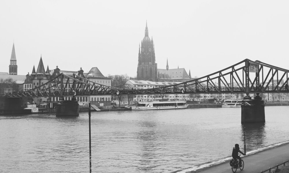 AI Eyes: The Innocams Revolution - Crispme